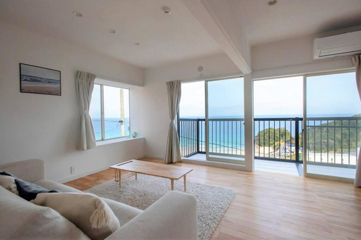 Sirahama Beach House - Tokio