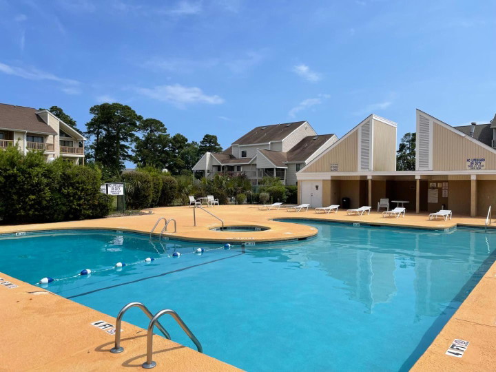 Bay Tree Lovely One Bedroom Condo - Little River, SC
