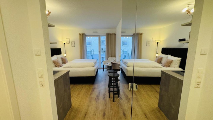 Ferienwohnung Juliette - Zentral Wohnen Mit Balkon, Glasfaser Und Kostenlosem Parkplatz - Horben