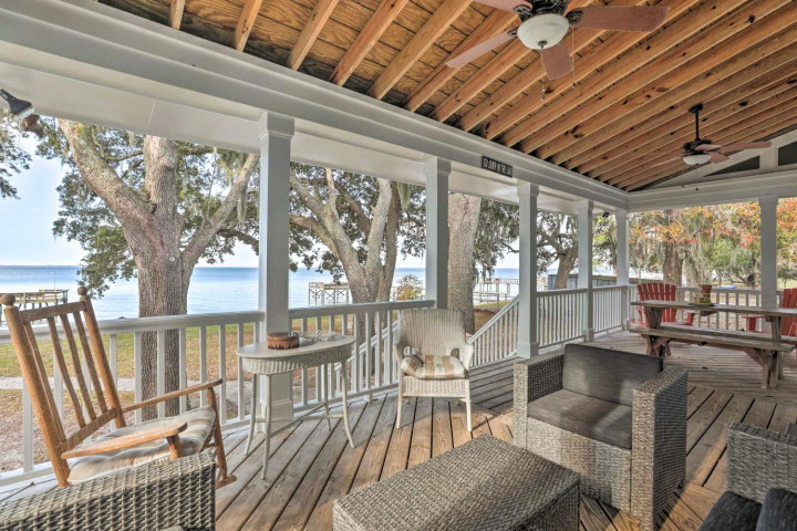 Lakefront Retreat W/ Game Room & Private Dock! - Lake Moultrie, SC