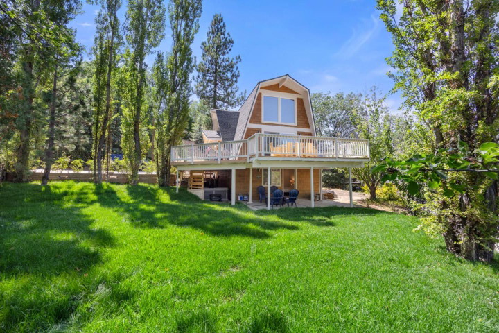Lake Arrowhead 3br Cabin Lake Access Hot Tub Colby & Conrad - Lake Arrowhead, CA