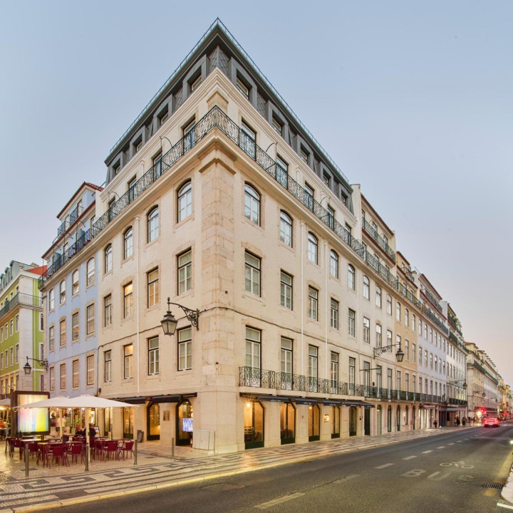 Hotel Moon & Sun Lisboa - Almada