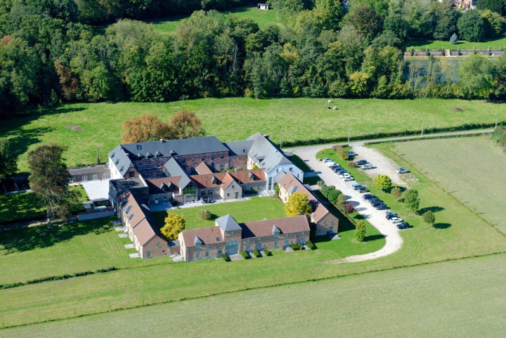 Aparthotel Le Manoir Du Capitaine - La Louvière