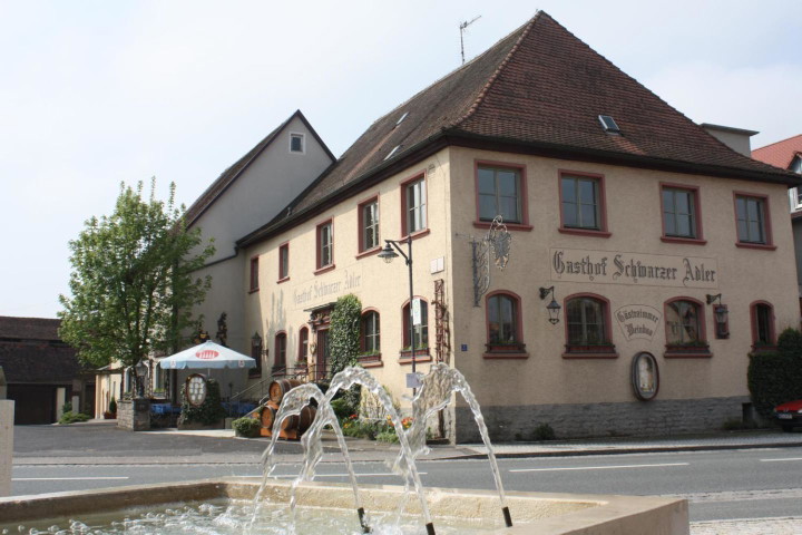 Schwarzer Adler - Hotel Garni - Bad Windsheim