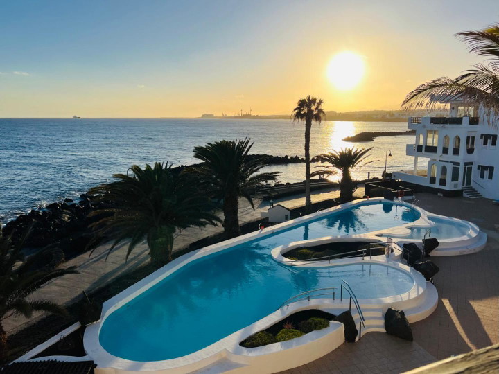 Penthouse Over The Sea - Costa Teguise