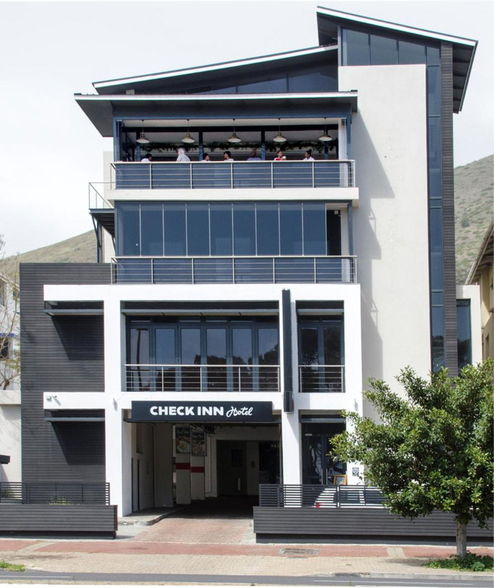 Check Inn Hotel - Camps Bay