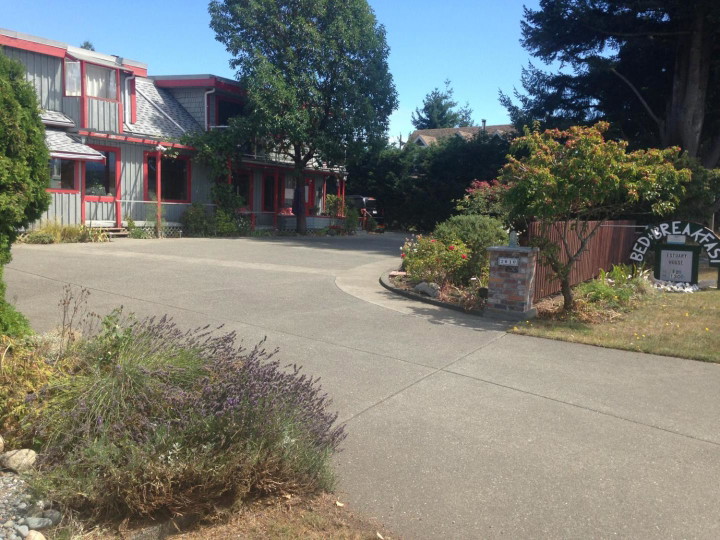 Estuary House Reflexology B&b - Vancouver Island