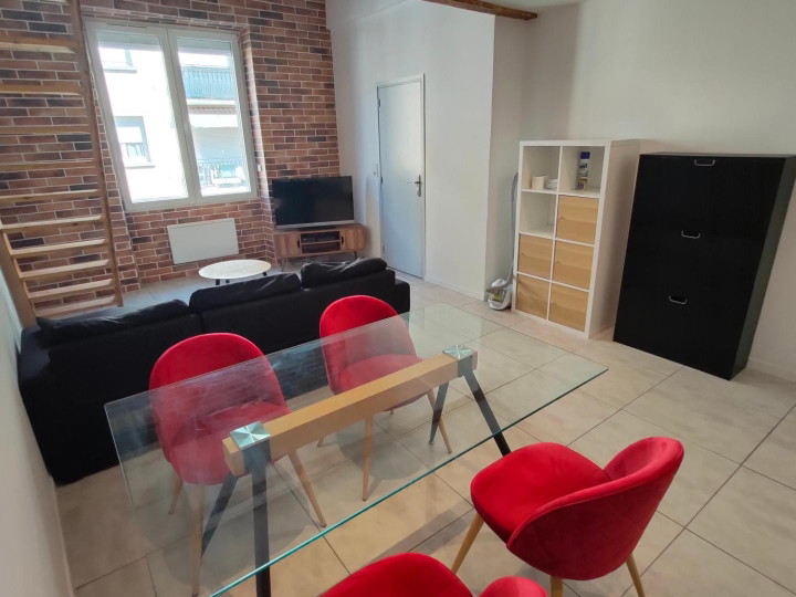 Joli Apparemment Type Loft - Cavaillon