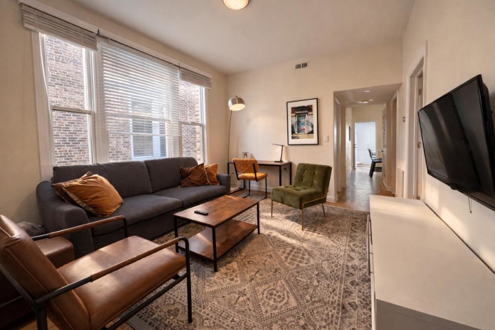 Flexhome Wicker Park - Stylish 2br - Sleeps 6 - Chicago, IL