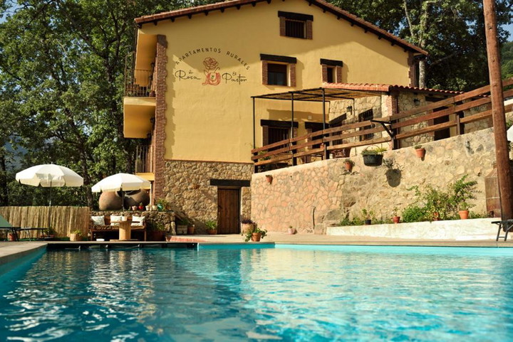 Apartamentos La Rosa Y El Pastor - Spanien