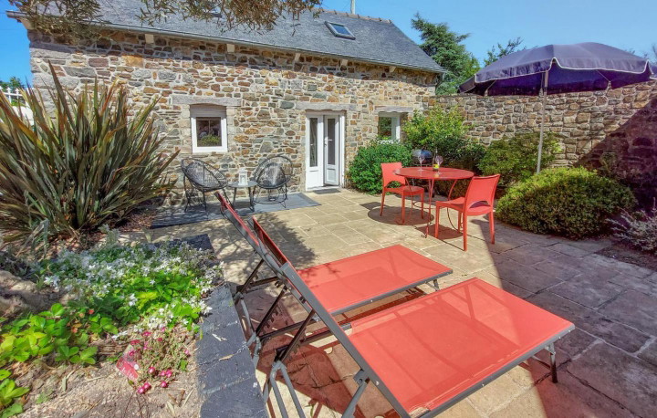 Beautiful Home In Plérin With Wifi - Plérin