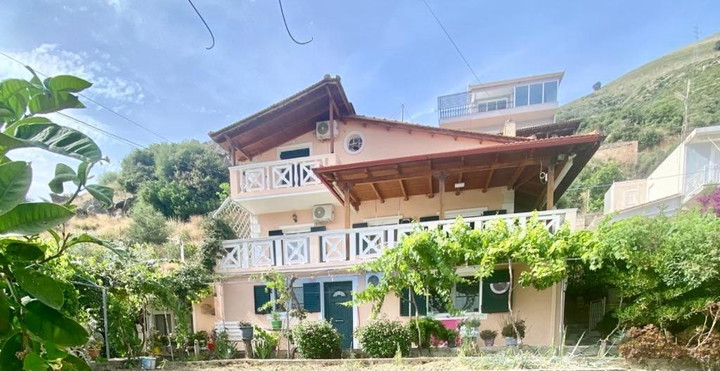 Villa Nefeli - Qeparo