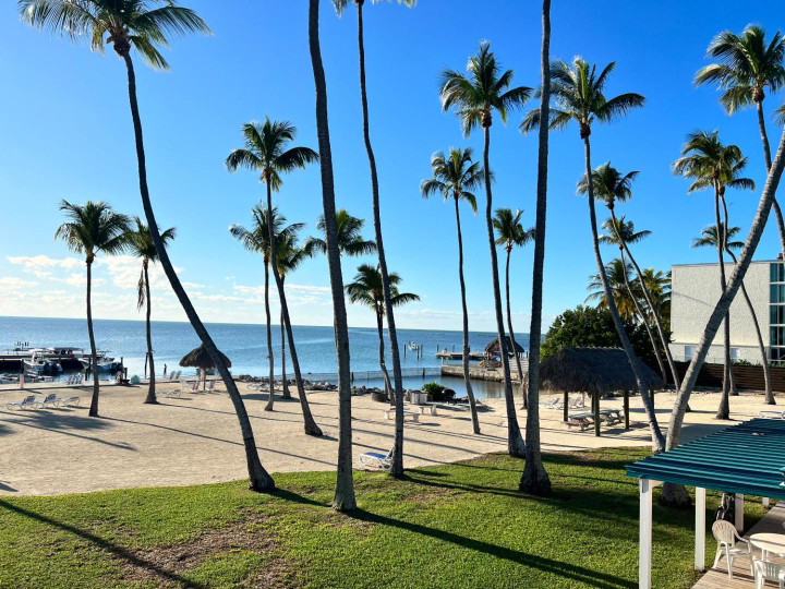 Breezy Palms Resort - Florida Keys