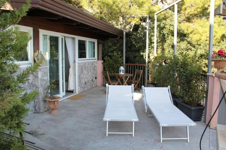 Chalet Vista Mare A Taormina Con Parcheggio Paolone House - Taormina