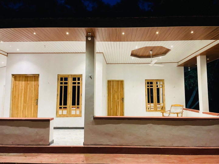 Lotus Green Hotel And Restaurant - Sri Lanka