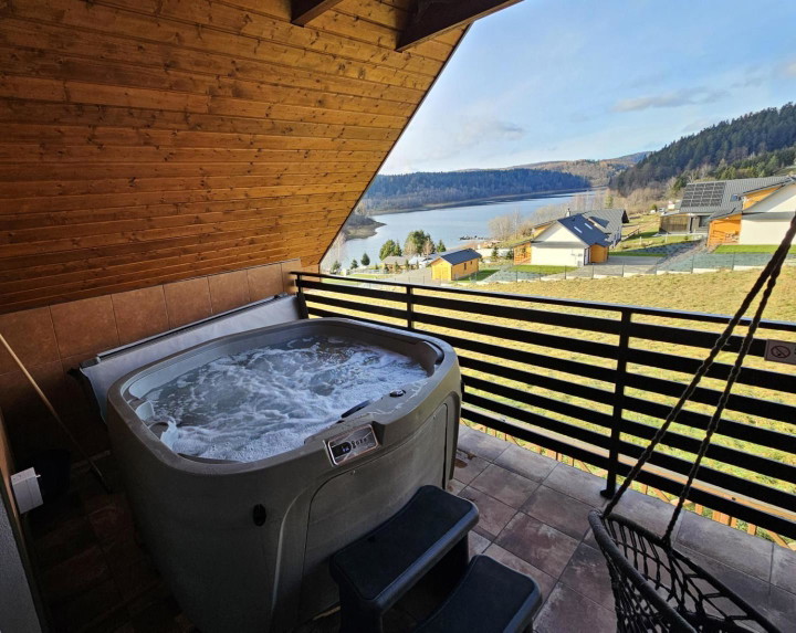 Dom Woda Prywatne Jacuzzi Elektryczne W Cenie, Jezioro Solińskie, Dom Na Wzgórzu, Rowery, Sauna - Solina