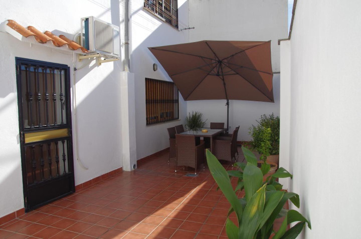 San Jorge, Parking Privado Gratis - Cáceres