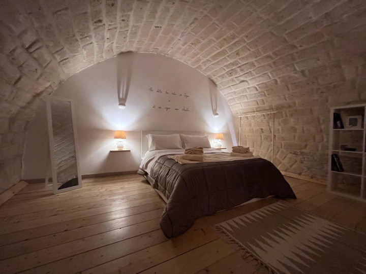 Epoca Suite House - Trani