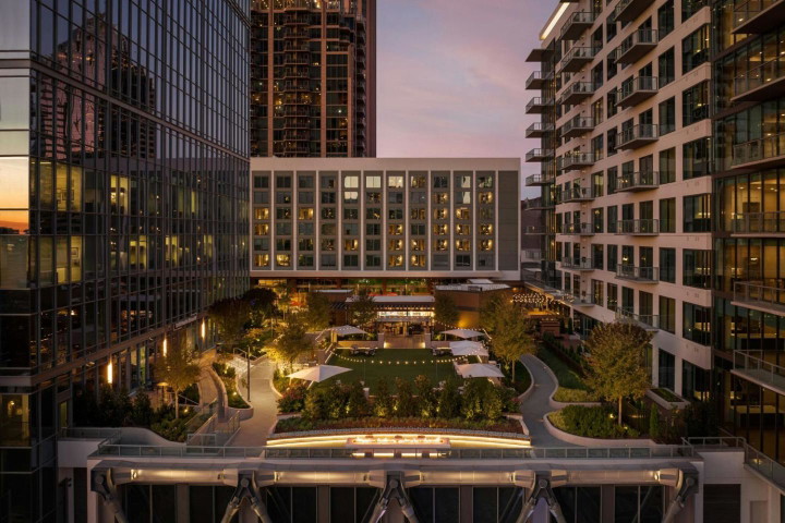 Epicurean Atlanta, Autograph Collection - Brookhaven