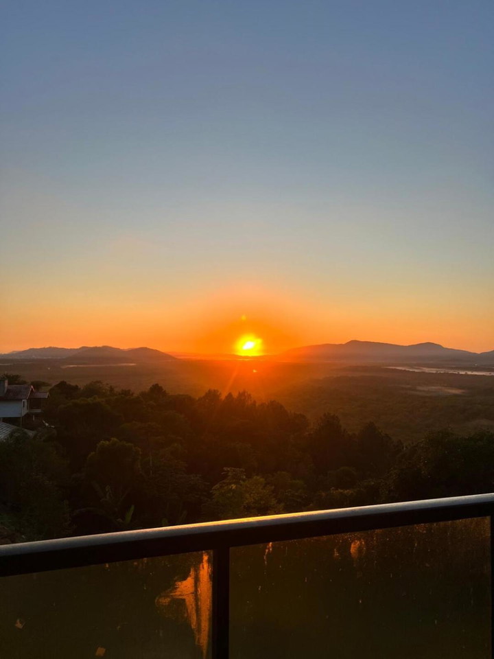 Chalé Sol Nascente - Vista Espetacular Próximo As Melhores Praias De Floripa - Florianópolis