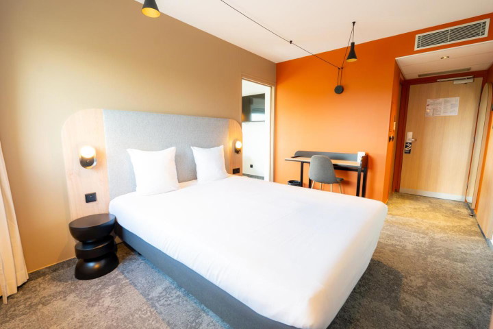 Hôtel Akena Reims Bezannes - Reims