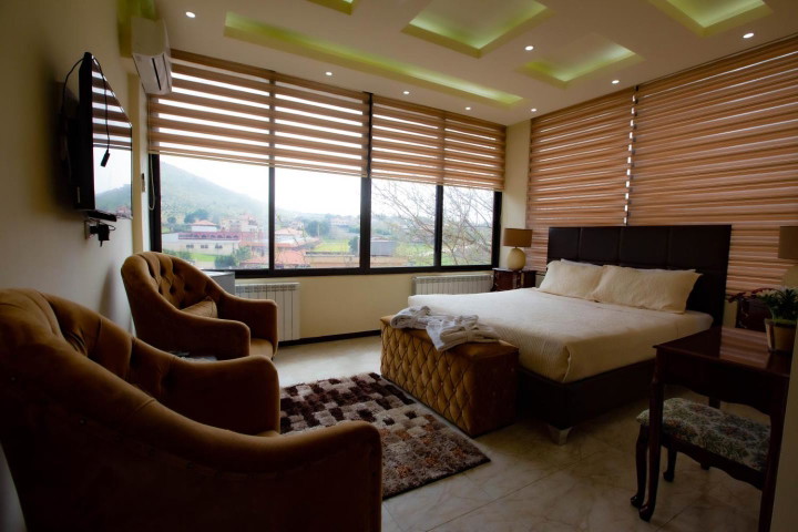 Hotel And Restaurant Shallalat Anjar - Lebanon