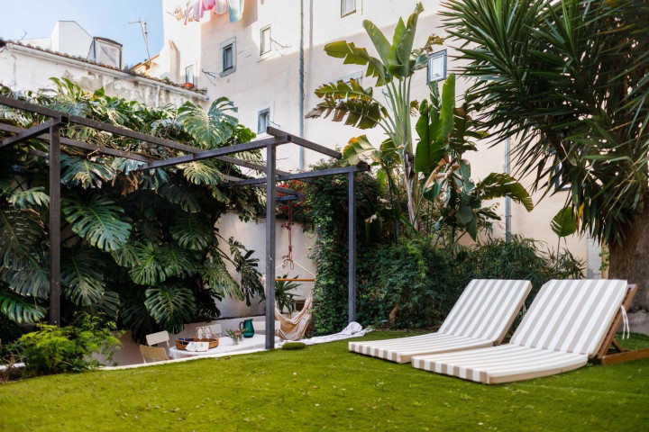 Pool & Garden Apt In The Heart Of Lisbon - Lisbon
