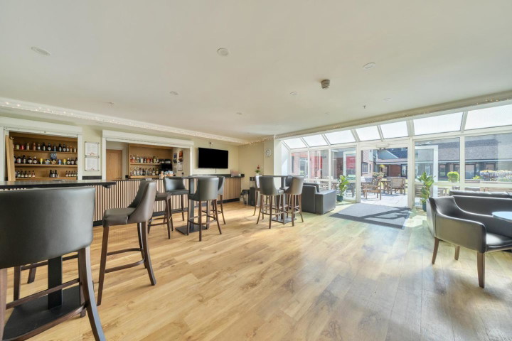 Marine Court Ground-floor Accessible Double - Littlehampton