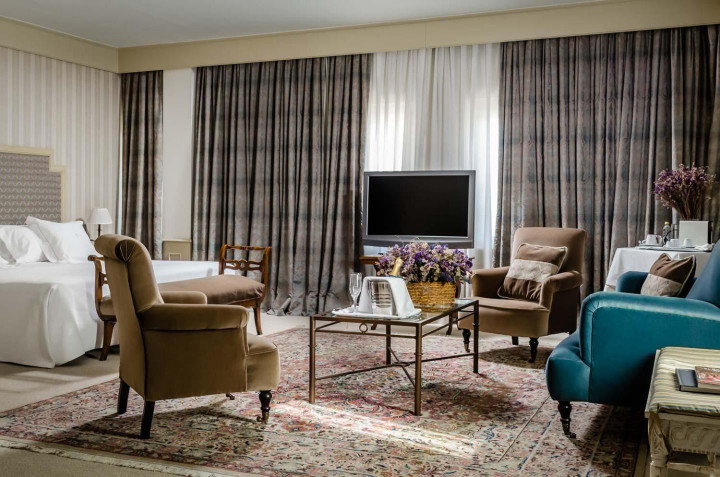 Gran Hotel La Perla - Pamplona