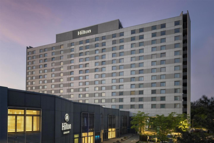 Hilton Düsseldorf - Düsseldorf