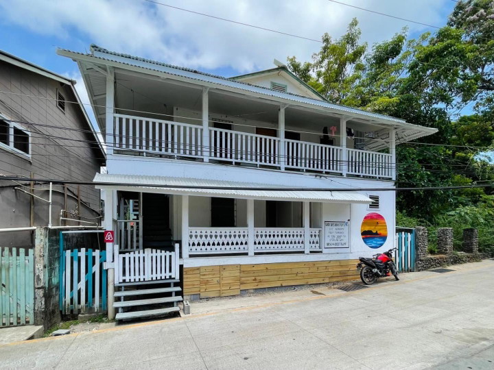 Windy Days Apartments - Utila