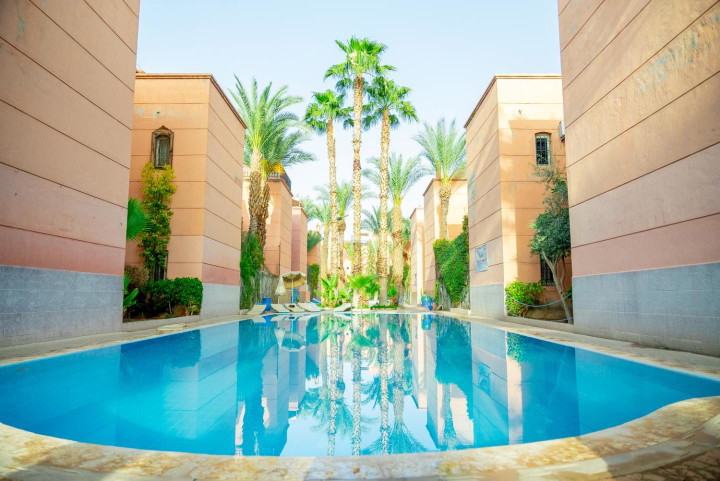 Riad White Pool And Terrace - Marrakech