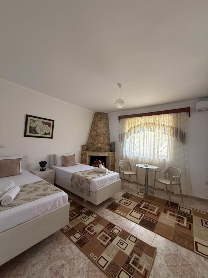 Merkaj House - Albanie