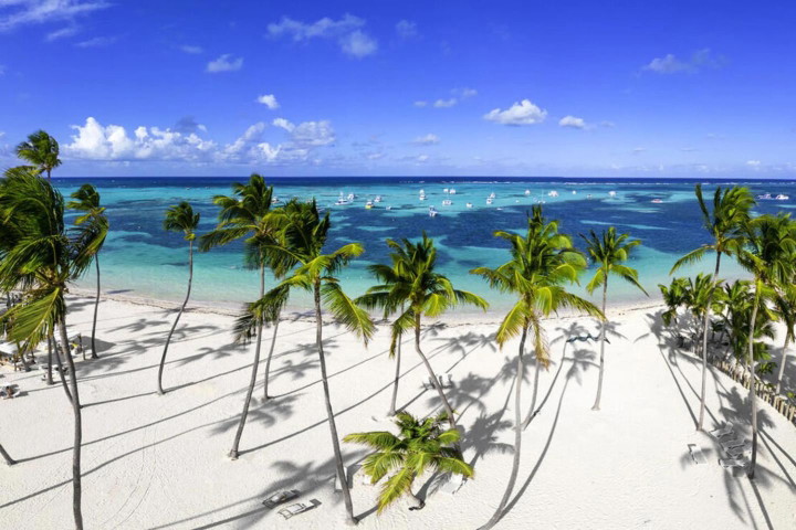 Tropical Adventure Studios Suites Hotel Beach Club & Spa - Punta Cana