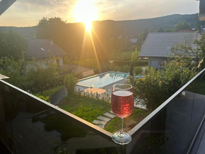 2 Bedroom Apartment Sima With Seasonal Shared Pool - Slovenia