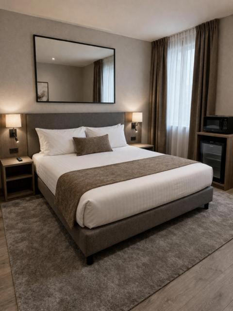 Hôtel Le Castanea Entre Aurillac Et Marcolès Auvergne - Cantal