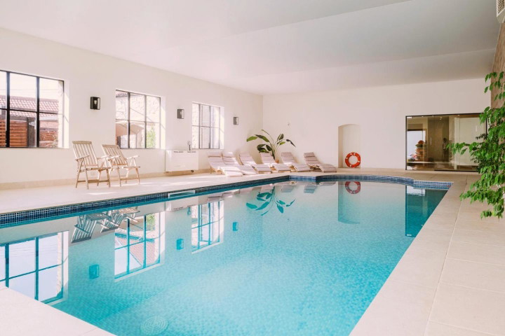 Fieldgrove Farmhouse - Bristol
