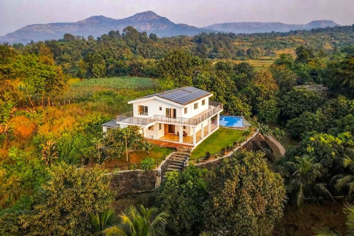 Aqua And Sage By Veo, Stayvista - 4bhk River-view Villa With Viewing Deck - Matheran