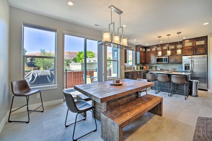 Luxury Moab Vacation Rental W/ Pool Access! - Moab, UT