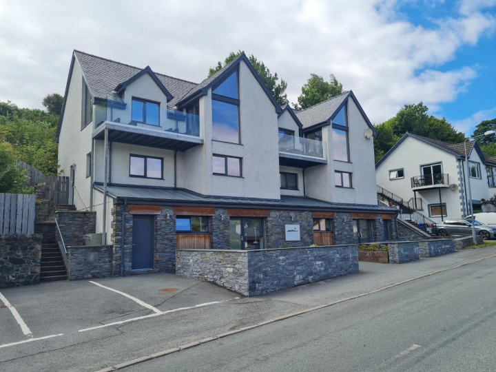 Skyelander Apartments - Portree
