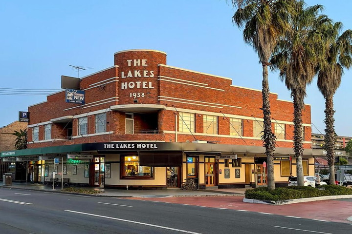 The Lakes Hotel, Rosebery - Rosebery