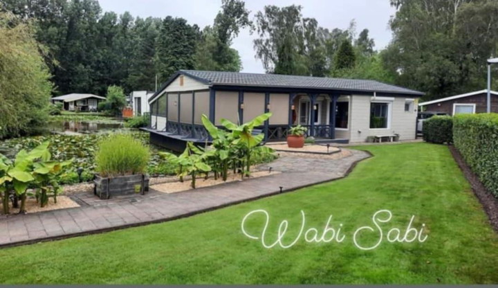 Prachtige Chalet Wabi Sabi Aan Het Water! - Geel