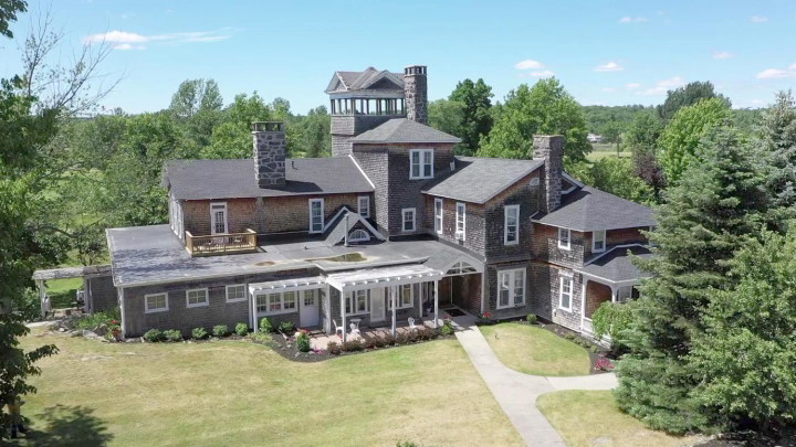 1000 Island Hart House - Alexandria Bay, NY