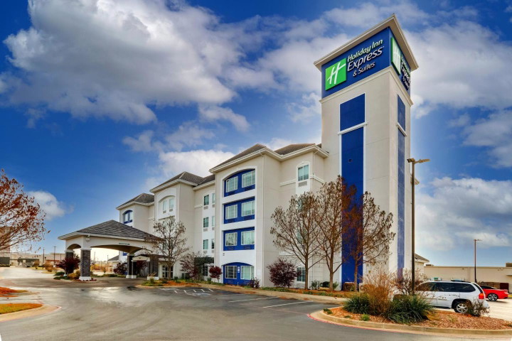 Holiday Inn Express & Suites - Ardmore By Ihg - Lake Texoma