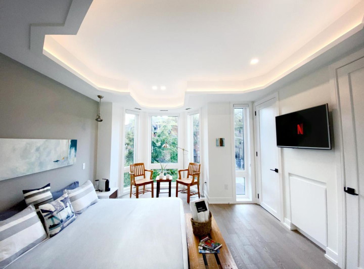 Elegant Downtown Home - Toronto
