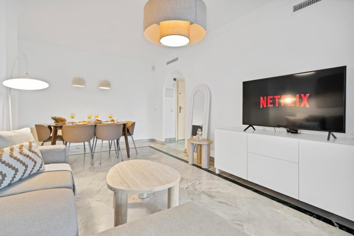 Ivory Banus Apartment - Luxury & Prime Location - Puerto Banús