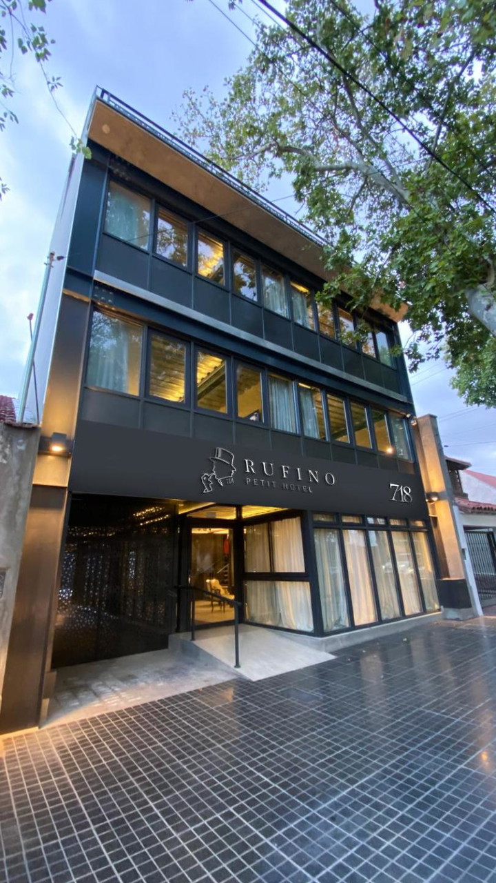 718 Rufino Petit Hotel - Mendoza