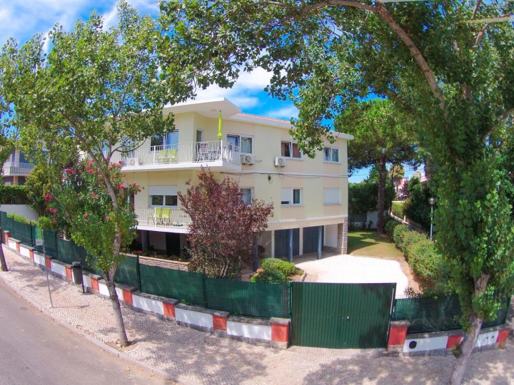 Pine Tree Villa - Cascais