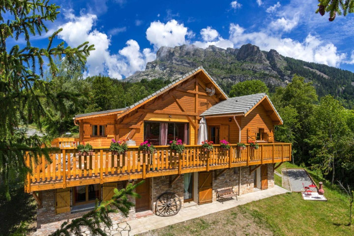 Gite&spa Le Montagnard - Chaillol 1600