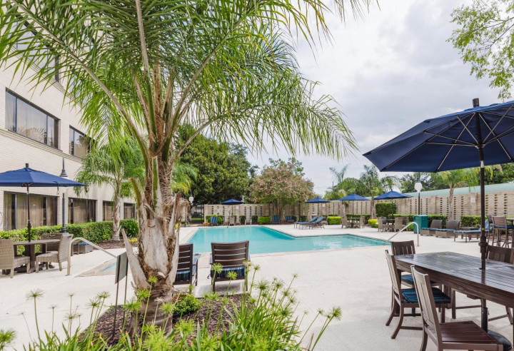 Brent House Hotel - New Orleans, LA